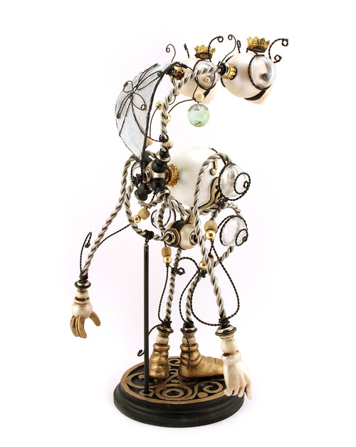 Commander Bee (Exclusive Solo Color) - Nucleus | Art Gallery and Store